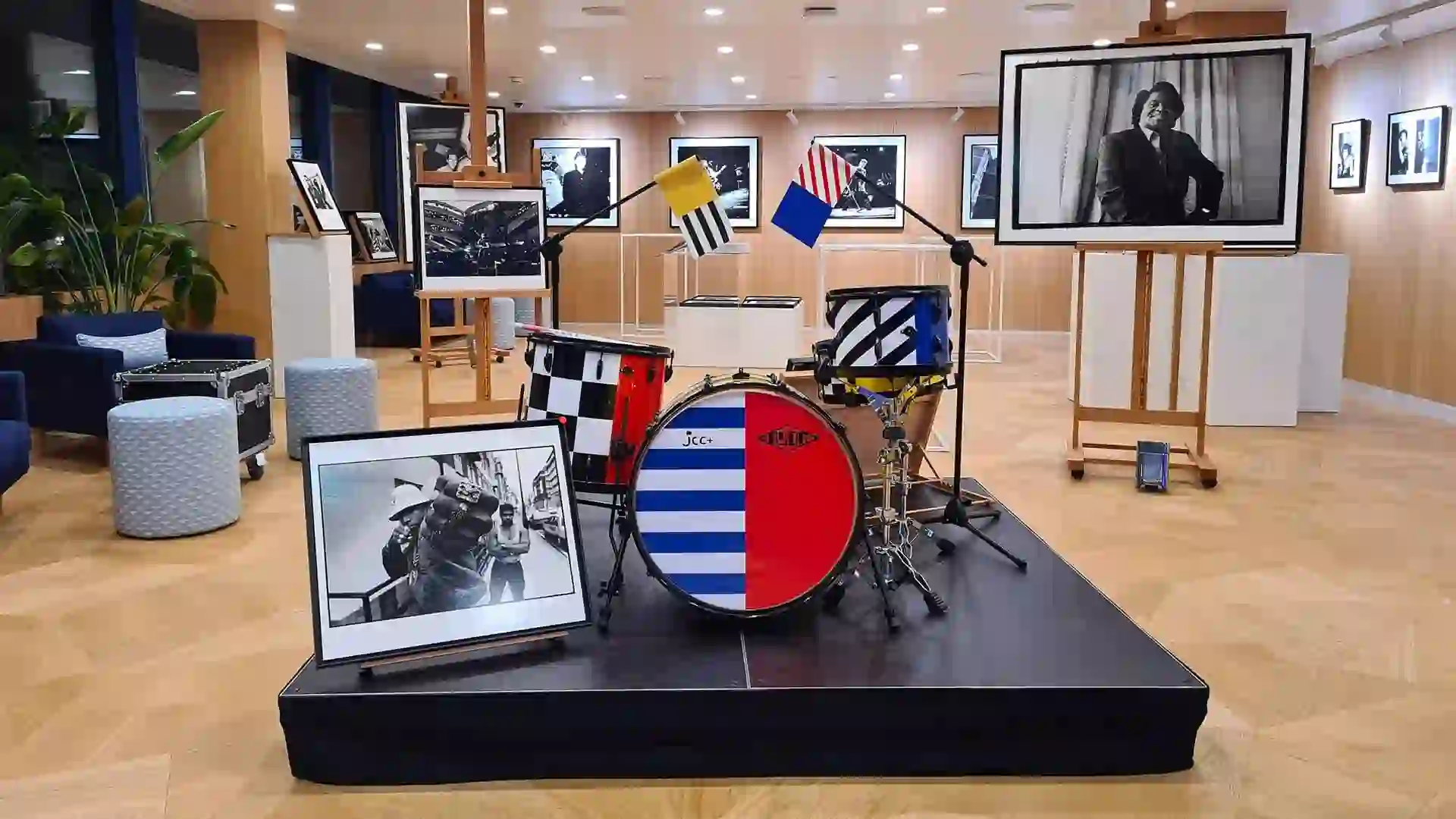 Millennium | Art Gallery | Lausanne-Crissier